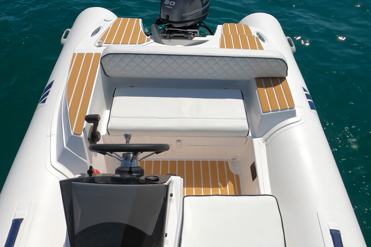 Tiger 400 PT - Inflatable Boat Pro