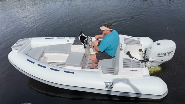 Tiger 400 PT - Inflatable Boat Pro